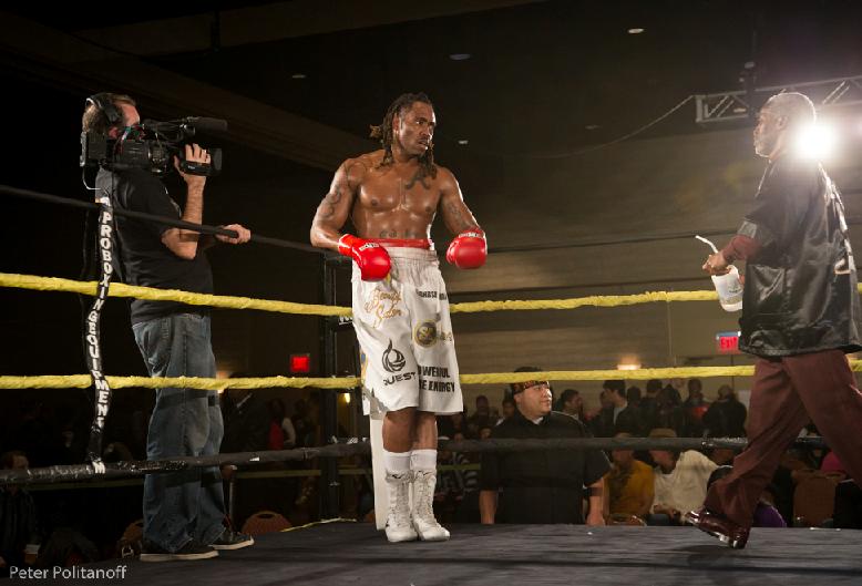 Heavyweight Jonathan Hamm’s KO Victory! | MyBoxingFans - Boxing News